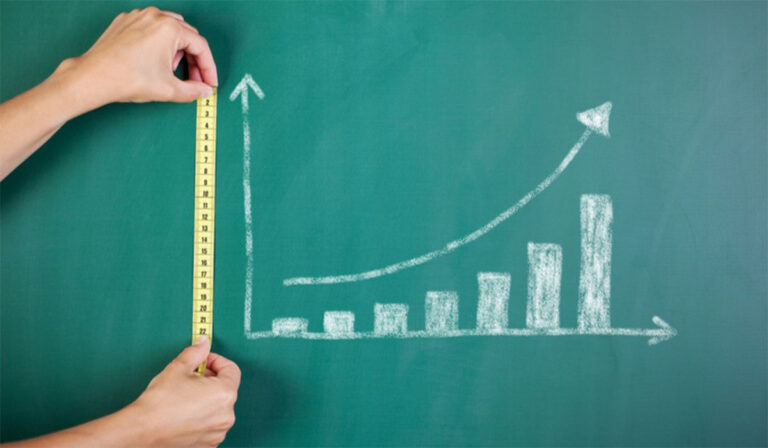 The Ultimate 8 differences between poster and advertisement